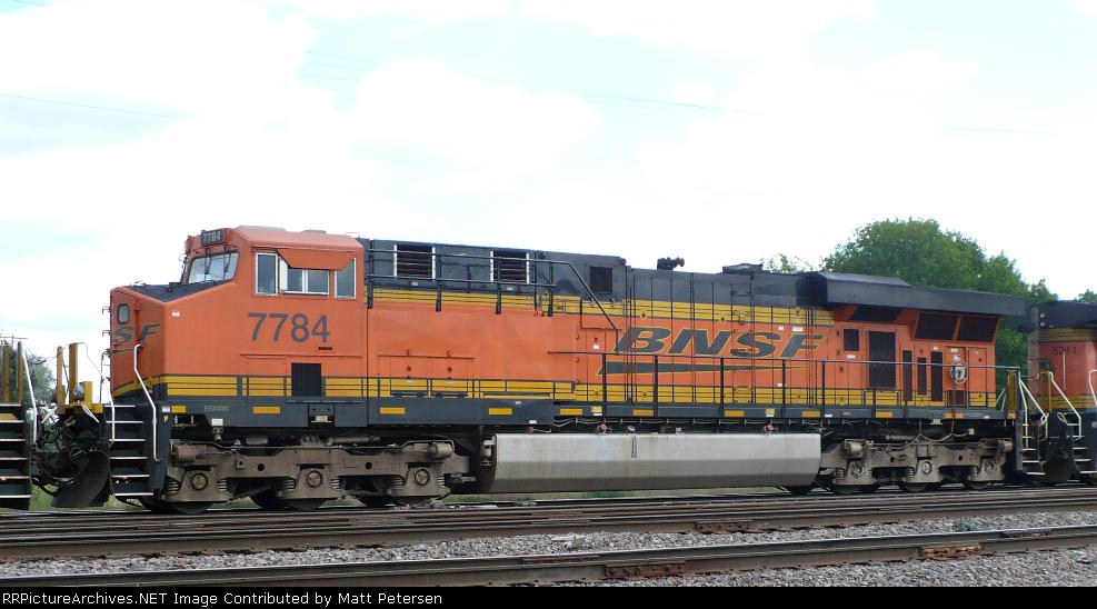 BNSF 7784